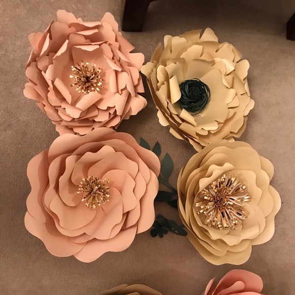 Other | 18piece Hand Made Paper Flower Set | Poshmark